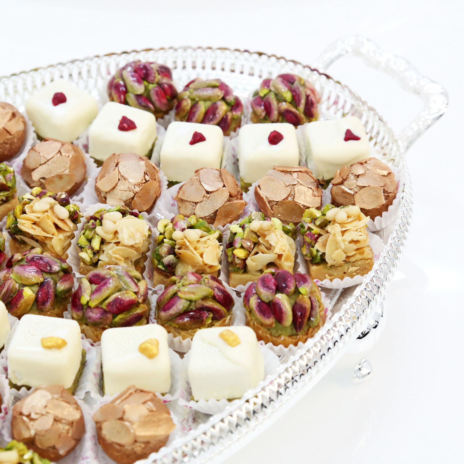 Toute la gamme – Pâtisserie artisanale - Pâtisserie Tunisienne madame Rekik